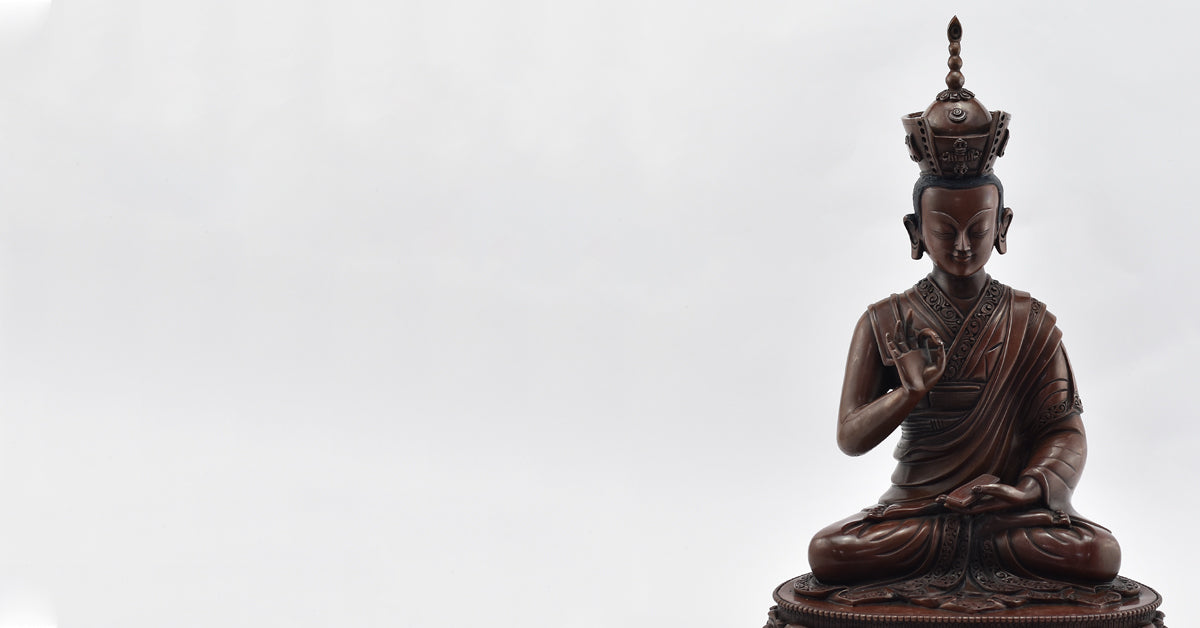 Guru Karmapa Statues – HIMALALAYAN MART